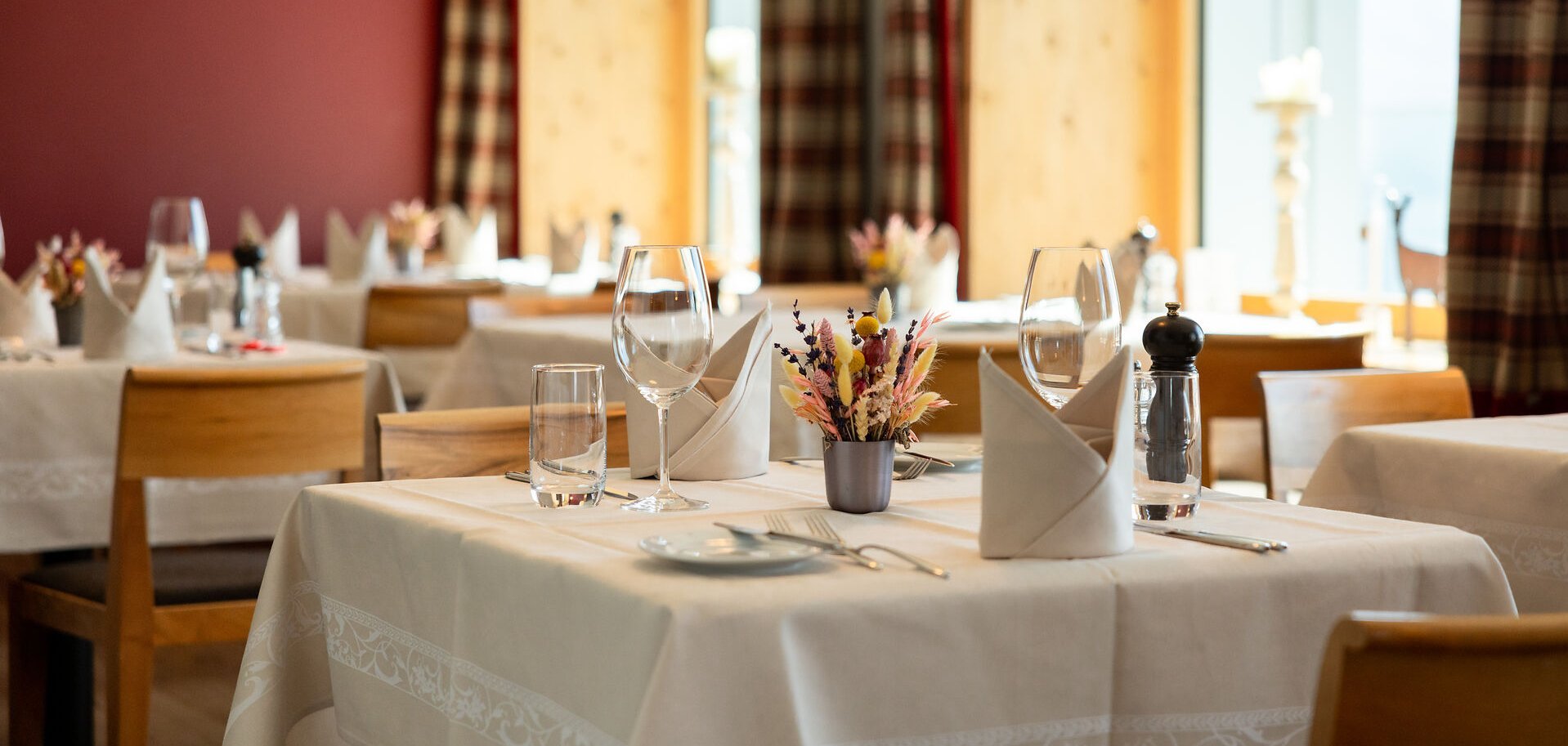 Panorama Restaurant with a View | Romantik Hotel Muottas Muragl