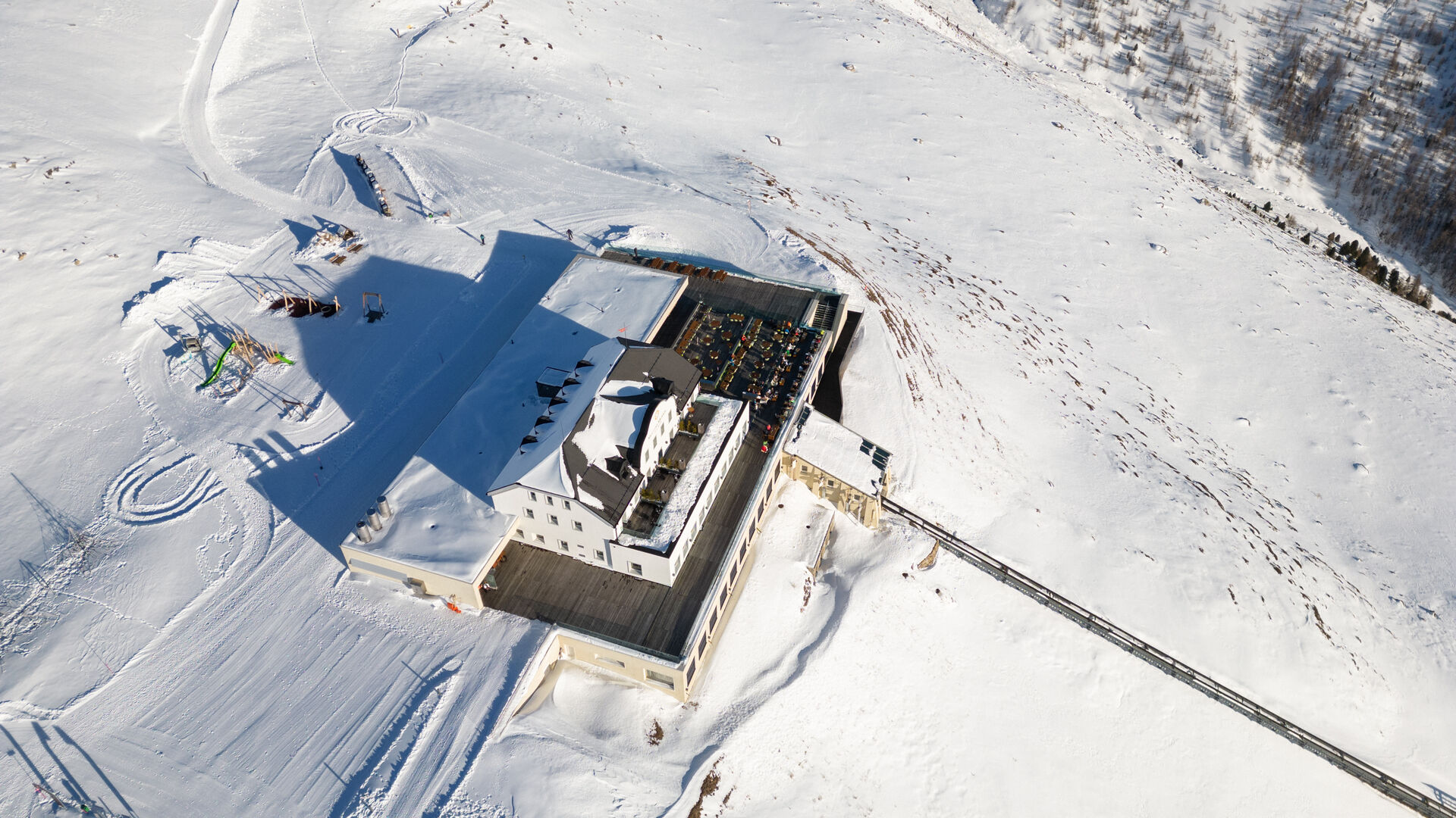 Sun Terrace with View | Romantik Hotel Muottas Muragl